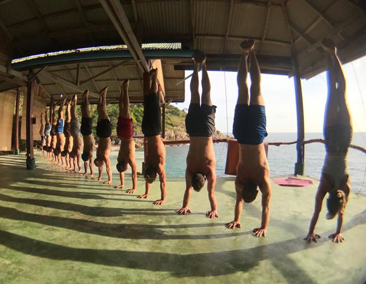 Handstand in Tel Aviv | Secret Tel Aviv